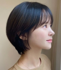 10 Short Hairstyles That Will Make Your Face Look Slimmer