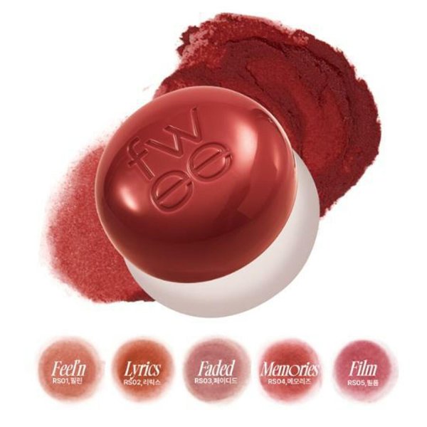 This Lip & Cheek Pudding Pot Is Viral in Korea Right Now, But What Do ...